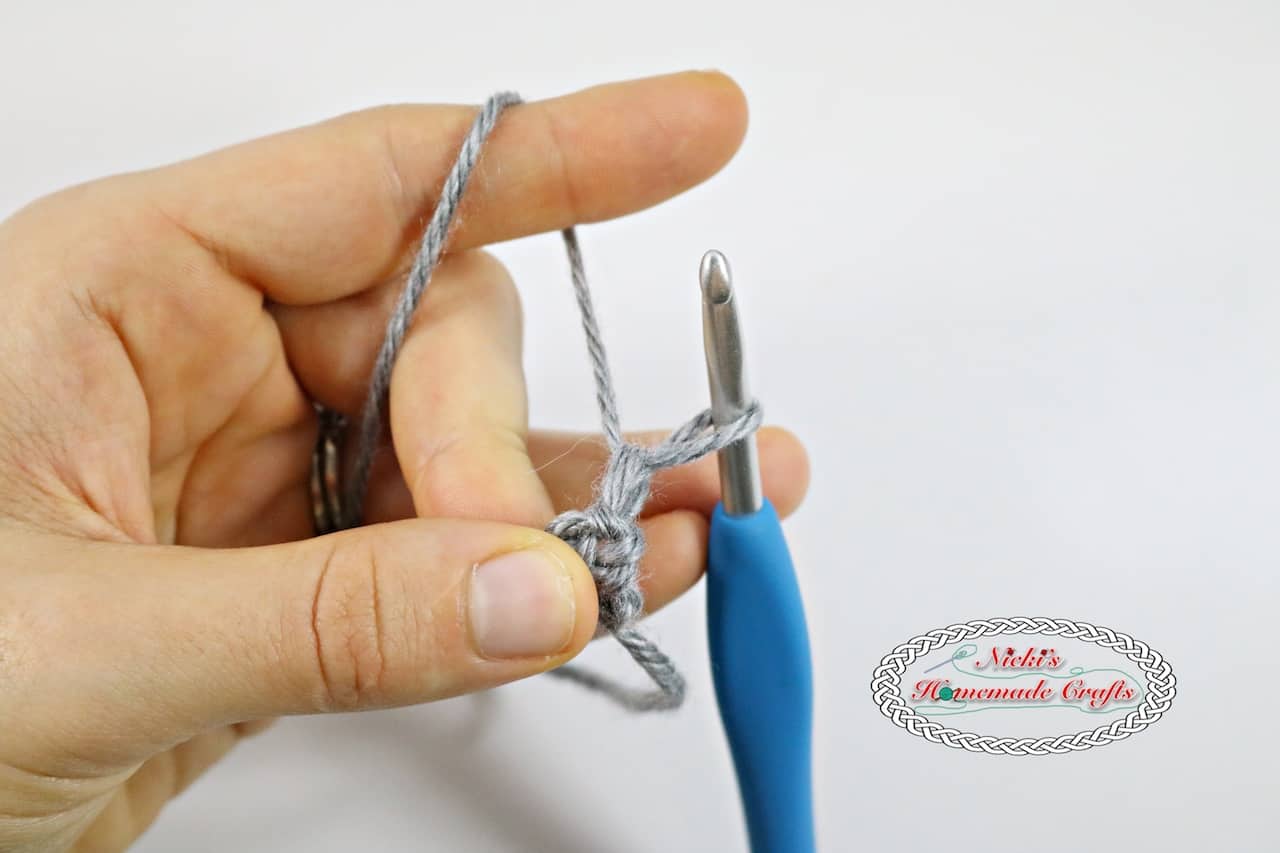 How to Crochet an I-Cord Easily with this Photo & Video Tutorial