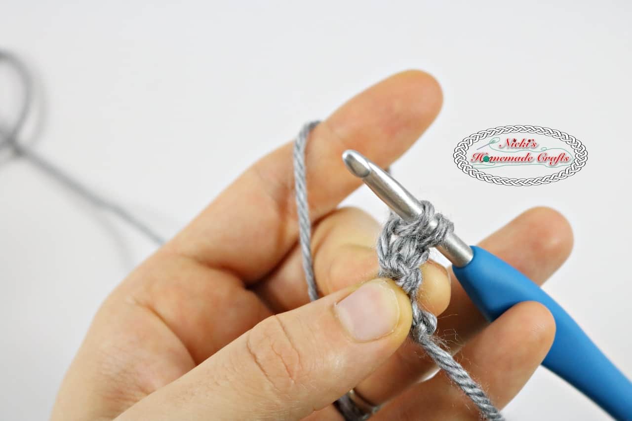 How to Crochet an I-Cord Easily with this Photo & Video Tutorial