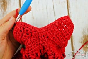 How to Crochet Cute Christmas Santa & Elf Booties Easily