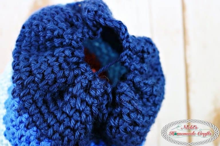 Crochet Sunset Hat with Night Sky Pom-Pom - Free Pattern - Nicki's ...