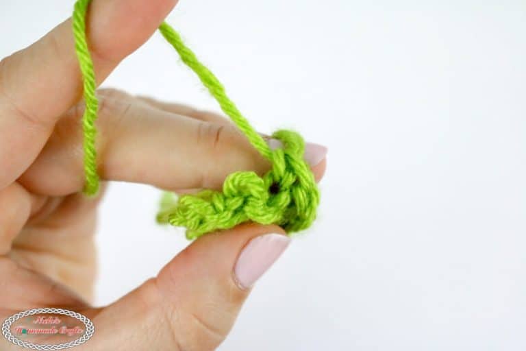 How to Make a Crochet Rope - Easy Tutorial - Nicki's Homemade Crafts
