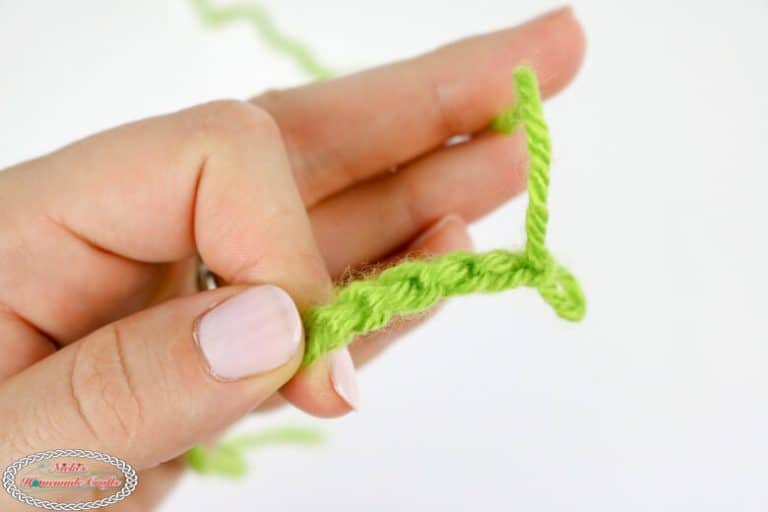 5 Tips to Crochet The Perfect Starting Chain - Nicki's Homemade Crafts