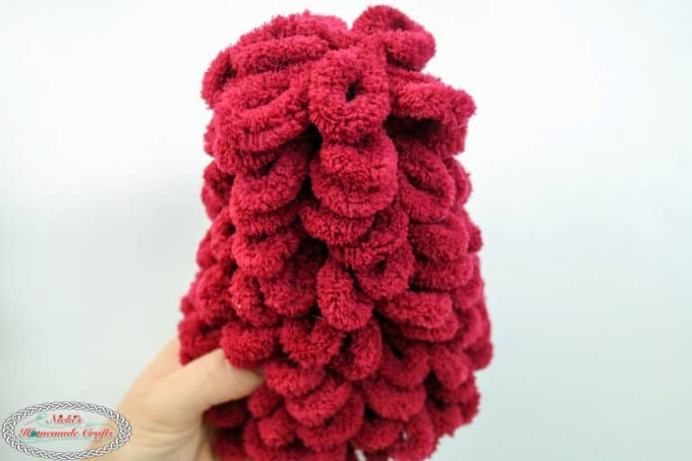 How to Make Amazing Christmas Trees with Loop Yarn Easily