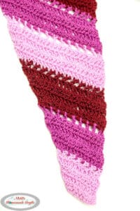 Boomerang Scarf Crochet Pattern Tutorial - Nicki's Homemade Crafts