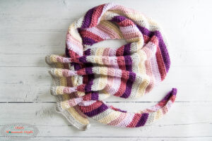 Free Crochet Scarf Pattern as Ruffled Curtain Boomerang Keyhole Scarf ...