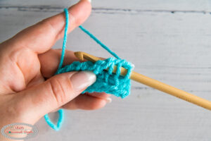 Tunisian Crochet Decrease - 5 Ways How to do it Easily - Nicki's Homemade Crafts