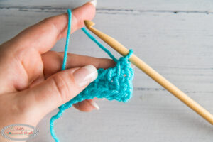 Tunisian Crochet Decrease - 5 Ways How to do it Easily - Nicki's Homemade Crafts