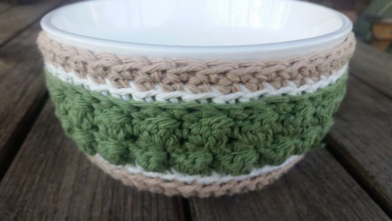 10 Easy & Quick FREE Crochet Bowl Cozy Pattern - Nicki's Homemade Crafts