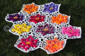 10 Free Wiggle Crochet Patterns to Amaze You - Nicki's Homemade Crafts