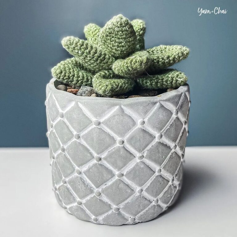 20 Free Crochet Houseplant Patterns That Stay Green Forever - Nicki's ...