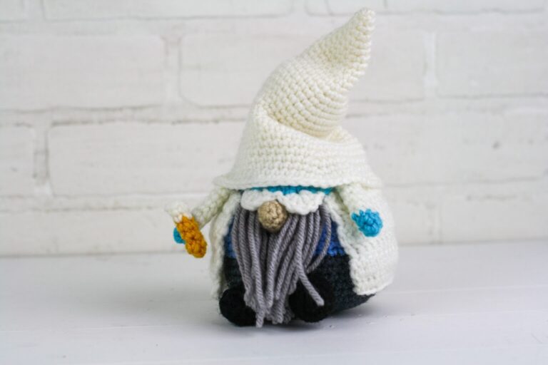 10 FREE Crochet Science Patterns - Nicki's Homemade Crafts