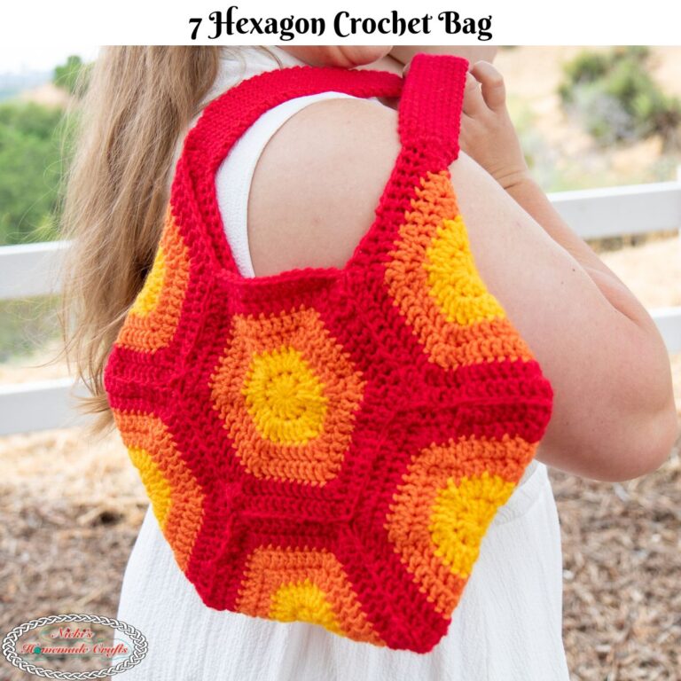 Crochet Bum Bag: Free Fanny Pack Pattern with Granny Squares - Nicki's ...