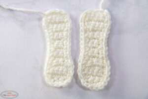 Free Cute Crochet Baseball Keychain Pattern for Backpack - Nicki's ...