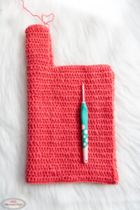 Free Thermal Crochet Tri-Fold Pouch Pattern - Nicki's Homemade Crafts