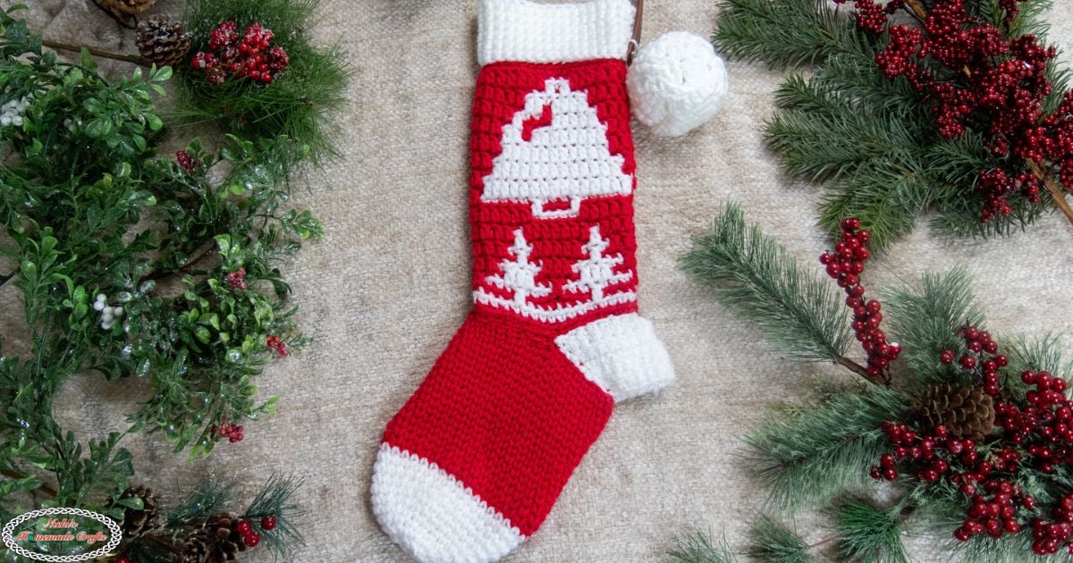 FREE Mosaic Crochet Christmas Stocking Pattern with Cable Ornament ...