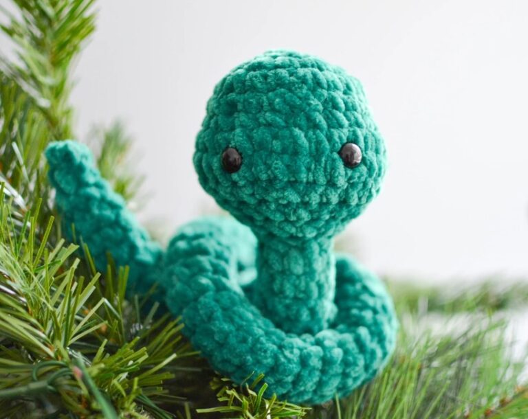 10 Amazing FREE Crochet Snake Patterns - Nicki's Homemade Crafts
